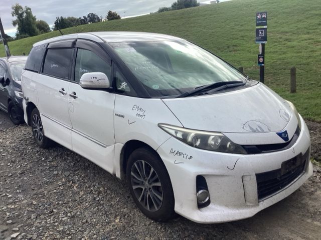 Toyota Estima AHR20