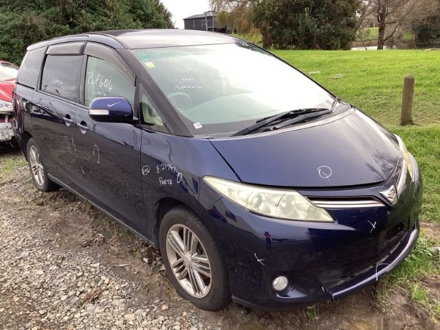Toyota Estima ACR50