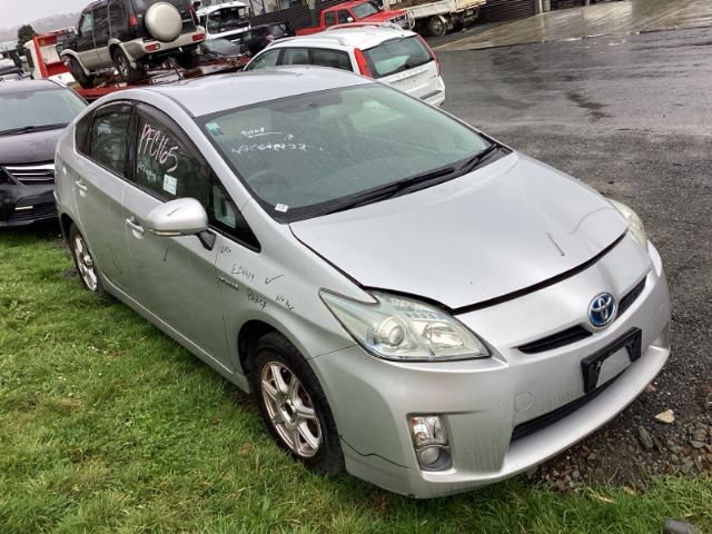 Toyota Prius ZVW30 09-15